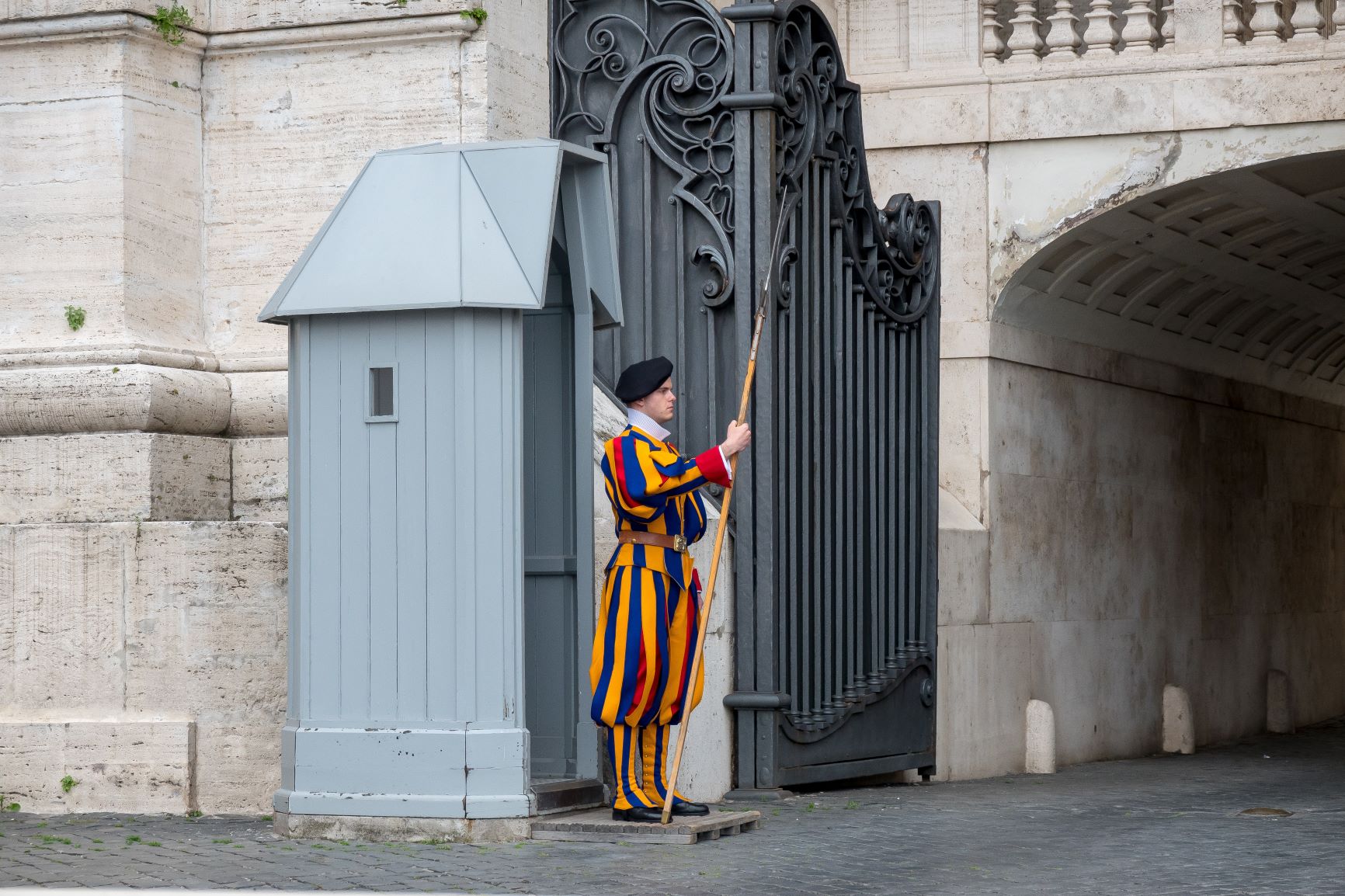 The Kasper-Ratzinger Debate & The State of the Church | New Oxford Review